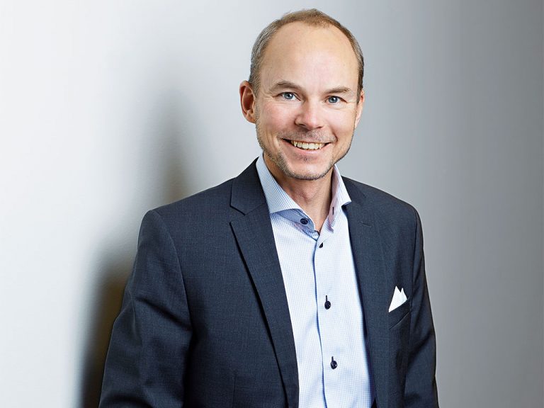 World’s third-largest tobacco producer quits cigarettes – European CEO