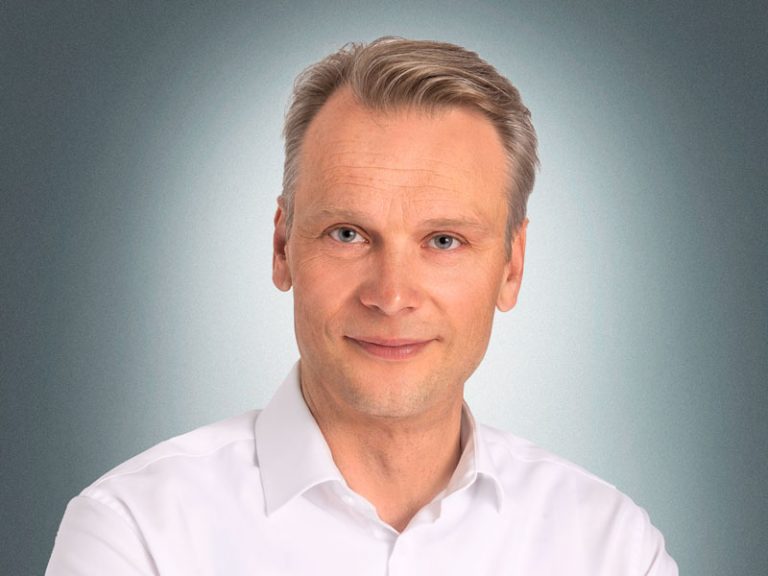 Profiles – European CEO